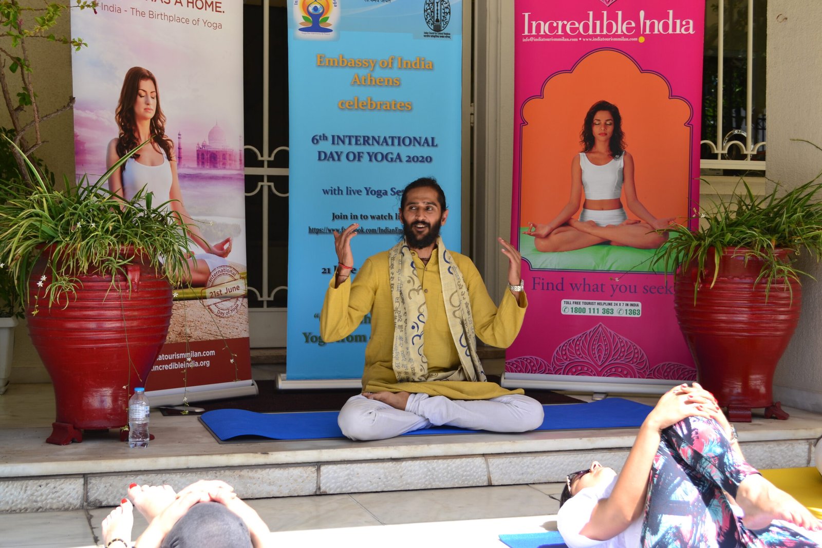 Guru Shri Siddhartha Shiv Khanna ( गुरु श्री सिद्धार्थ शिव खन्ना) - Siva Om