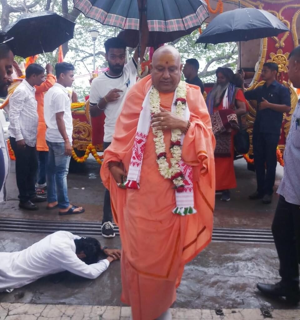 Maha Kumbh - Siva Om